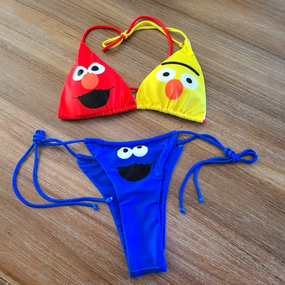 Amazon | Swim | Sesame Street Cookie Monster Bert Elmo Size Medium 2 ...